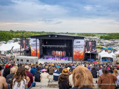 Summer's Country Party Nears - 730 CKDM